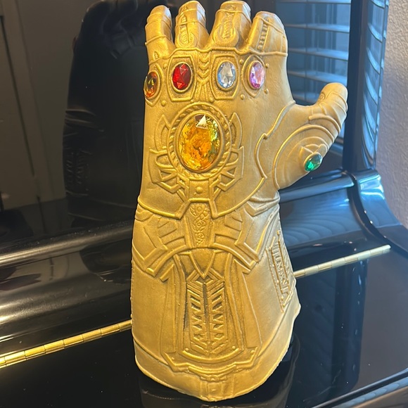 Costumes | Thanos Marvel Avengers Infinity War Gauntlet Glove In Gold ...